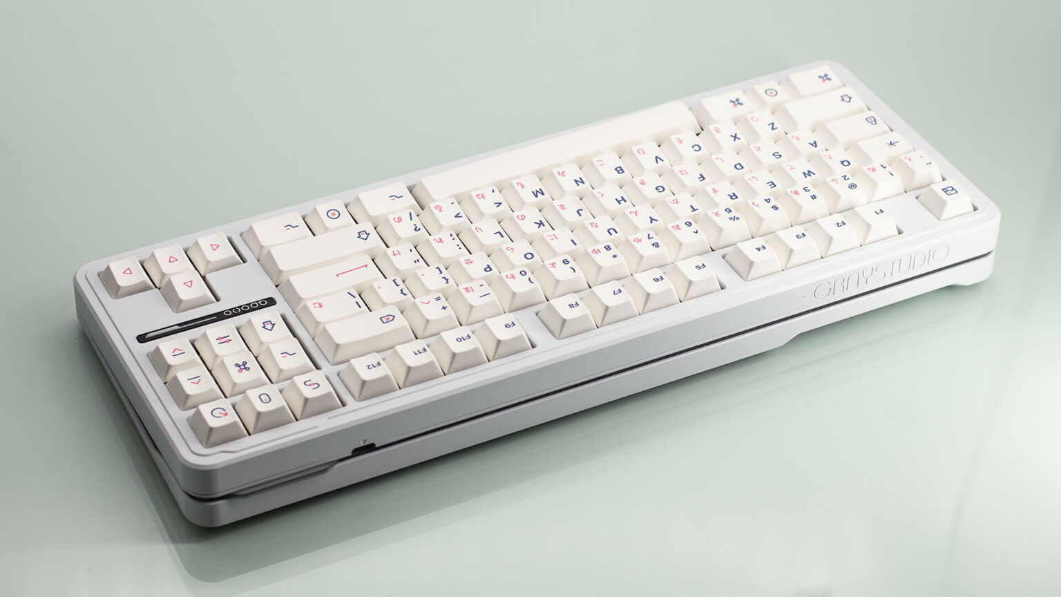 Space80 : Apollo – GrayStudio