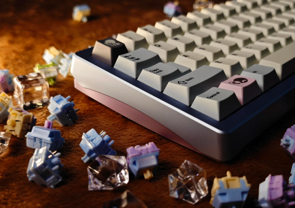 Think65 V3 – GrayStudio